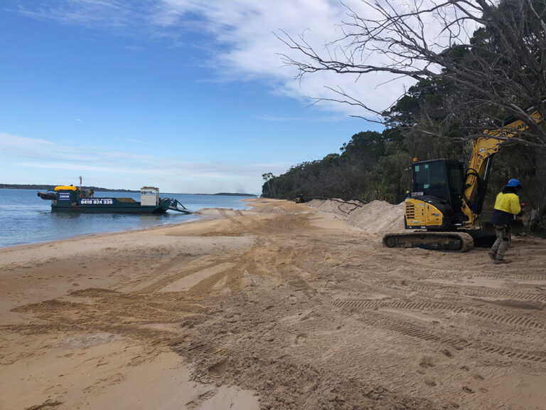 Sand replenishment underway on Norfolk Beach - Coochiemudlo Island ...